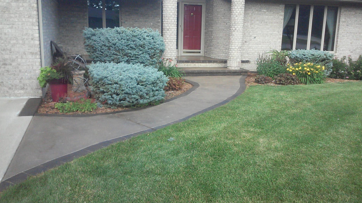Driveways & Sidewalks Gallery, Engraving, Custom Edging